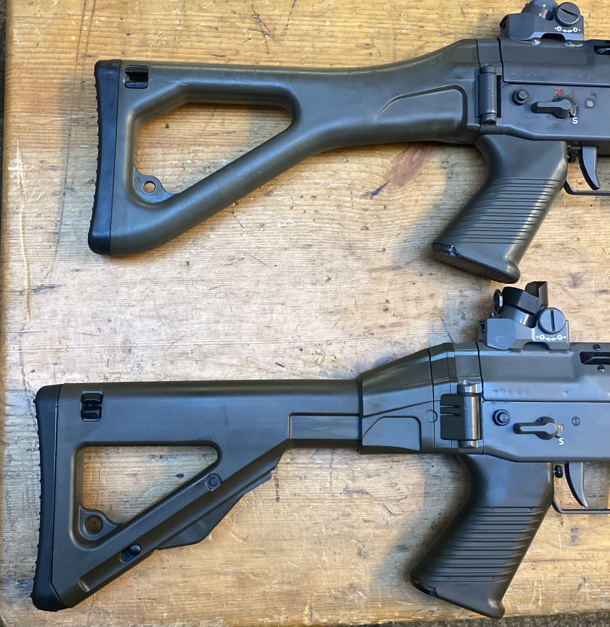 The Sig SG 550 STGW 90 military and instructor issue rifle explained ...